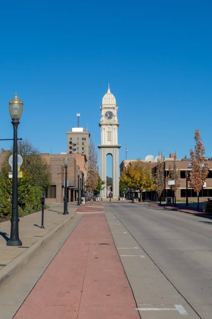 9 Best Breweries In Dubuque, Iowa & Nearby Not To Miss